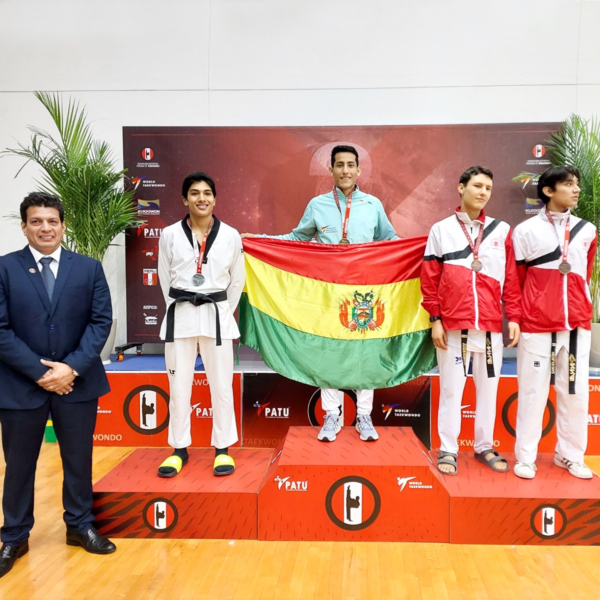 Elvio Velarde Costa conquista el primer lugar – Universidad Evangélica ...
